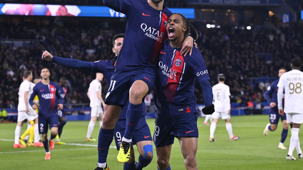 Cet ancien attaquant de l'OL demande aux supporters de Cet ancien attaquant de l'OL demande aux supporters de